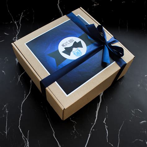 Подарок мужу на Новый год 2020 - лучшие идеи | Life