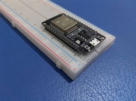 Embedded System Project 1 Led Blink Utilizing Esp32 By Fernaldi