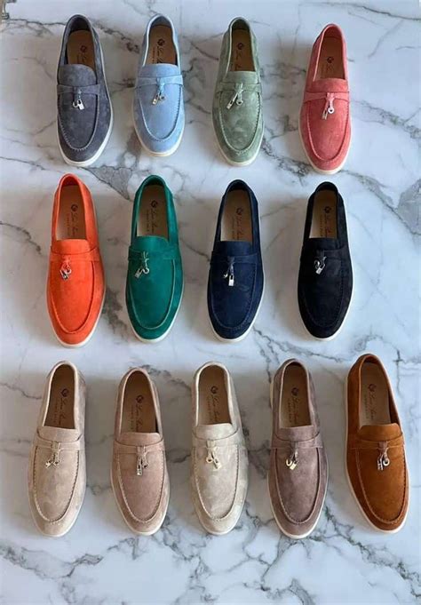 Whatsapp👉🏻 00971506558518 | Pretty shoes sneakers, Shoes heels classy ...