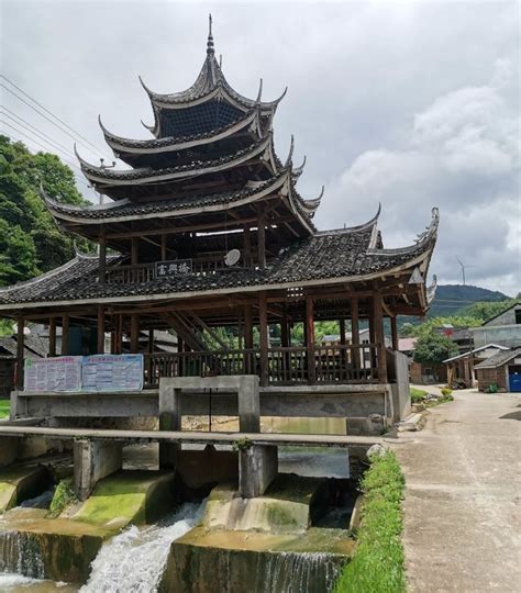 通道县万佛山镇山溪村富兴桥老百晓集桥