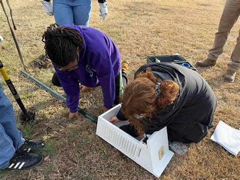 Building For A Better World Norfolk Students Bring Stem To Life With