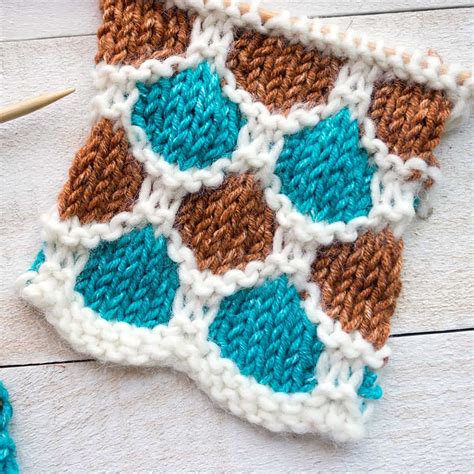 How To Knit The 3 Color Honeycomb Stitch