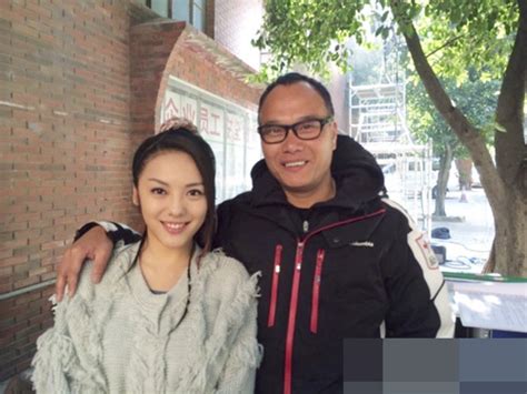 无敌铁桥三佛山杀青 蔡文静感谢释小龙 搜狐娱乐