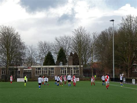 Sportplatzhänger Sv Almelo Dsvd Deurningen 12