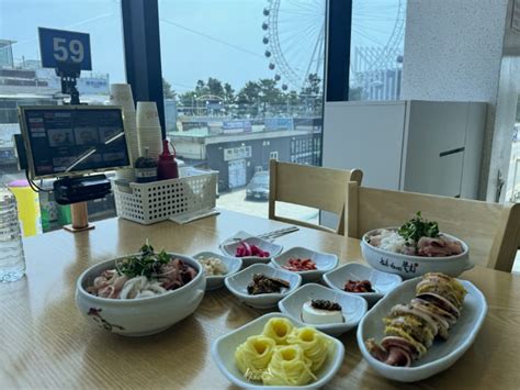 속초 여행 항아리물회 속초 맛집 속초아이 속초해수욕장 뷰 물회🌊 Uh 플랫 더 속초 속초 호텔 숙박 후기 여행