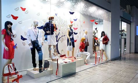 Idées Et Conseils Pour Décorer Une Vitrine Au Printemps What Is