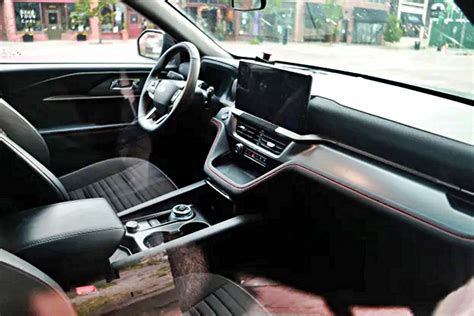 신형 포드 익스플로러 디자인 유출 뭐가 달라졌을까