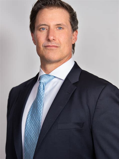 Laura Brett Headshot Photography