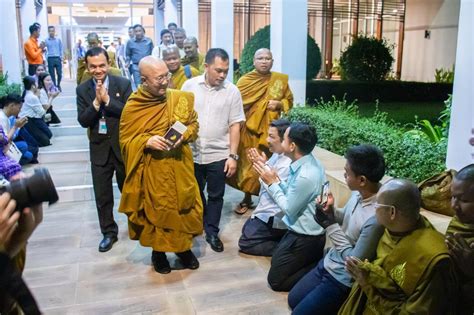 ពុទ្ធិកសាកលវិទ្យាល័យព្រះសីហមុនីរាជា ព័ត៌មានថ្នាក់បរិញ្ញាបត្រ Phnom Penh