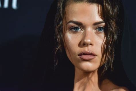 Meet The Women Of The 2019 Maxim Hot 100 Maxim Physical Beauty Hottest 100 Beautiful Actresses