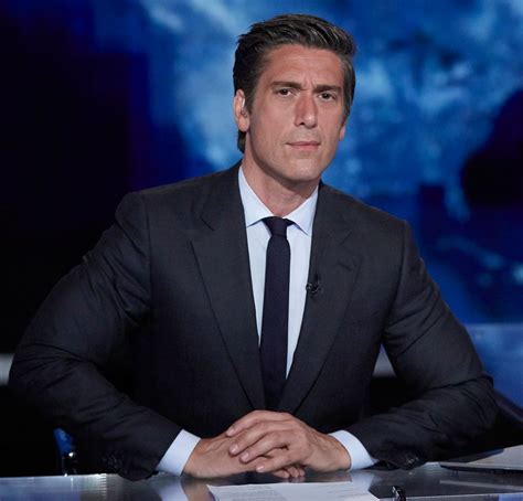 David Muir Stuns Fans With New Handsome Photo Hello