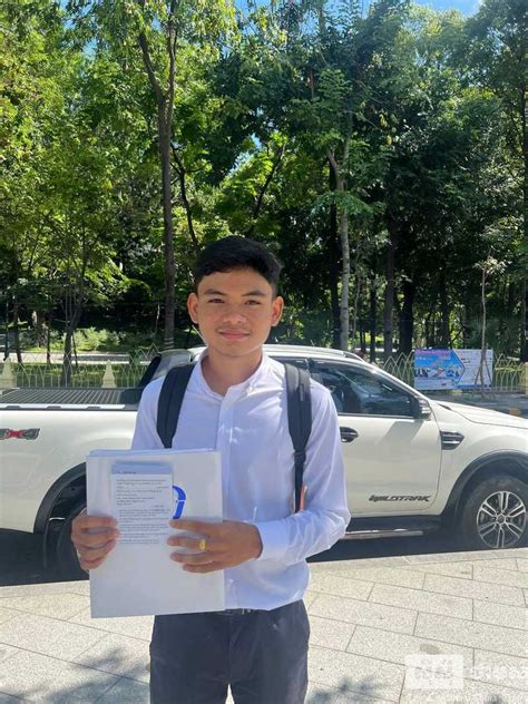 និស្សិតសាកលវិទ្យាល័យភូមិន្ទភ្នំពេញ៦នាក់ជាប់ទៅបន្តការសិក្សានៅអាម៉េរិក៣ឆ្នាំ សុីសុីថាមស៍