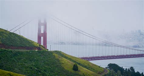 골든 게이트 브리지 샌 프란 시스 코 커버 안개샌 프란 시스 코캘리포니아4 월 18 일 2017 건축에 대한 스톡 사진 및 기타 이미지 Istock