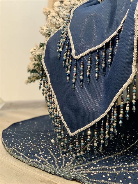 ქართული ხელნაკეთი საახალწლო აქსესუარები At