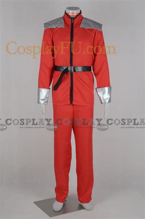 Bison Street Fighter Cosplay