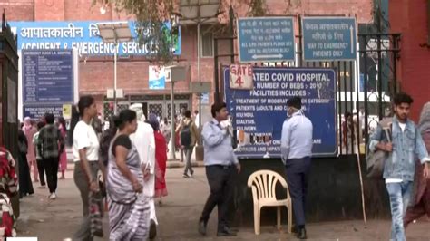 Delhi Witnesses Rise In H3n2 Covid Cases Experts Urge To Stay Alert