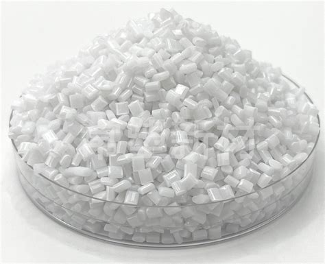 大巴车内饰为什么用低气味pcabs材料？搜狐汽车搜狐网