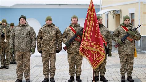 126 бригада територіальної оборони з Одеси отримала бойовий прапор — Cуспільне Одеса