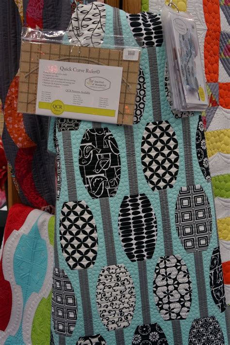 17 Best Images About Quick Curve Ruler Quilt Patterns On Pinterest Curves Fabrics And Nine Patch