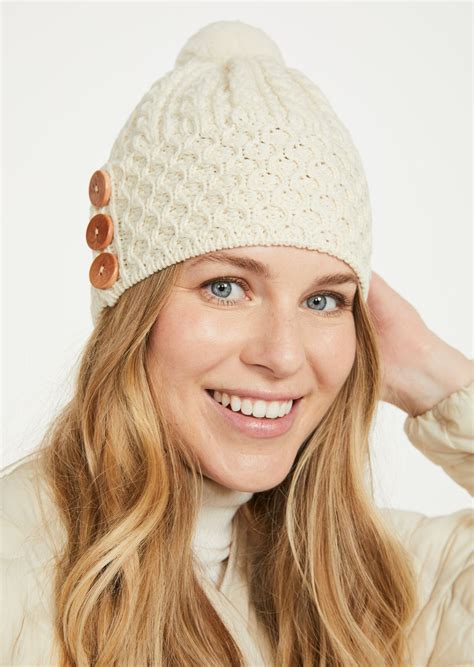 Aran Button Hat Natural