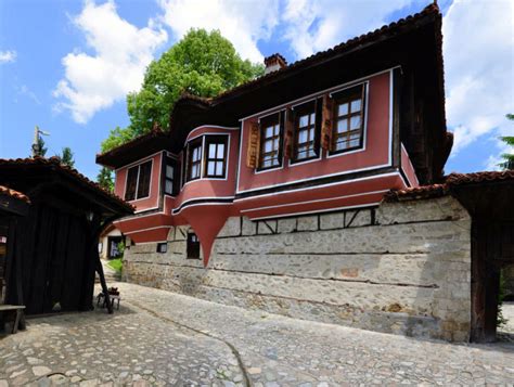 Българската възрожденска къща от Xviii до Xxi век