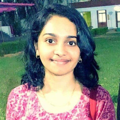 Neelam Pawar Assistant Professor And Consultant Biochemist Mbbs Md