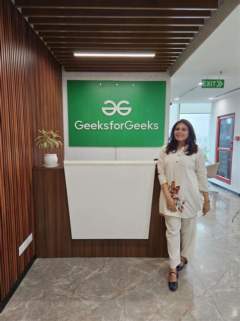 Sakshi Awasthi On Linkedin Farewell 10 Comments