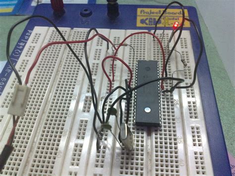 Selamat Datang Microcontroller 8 Bit Atmel 89s51 52