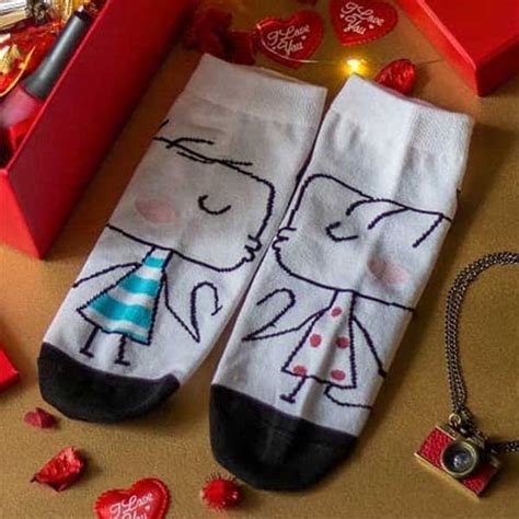 جوراب مچی زنانه طرح دختر و پسر کد Ph300 فروشگاه زوین