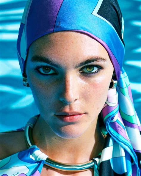 Pucci Rome Fashion Show And Vivara Print