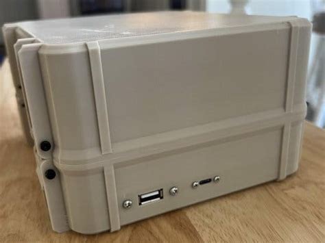 This Raspberry Pi Powered Portable Provides Connectivity Almost Anywhere Thanks To A Cellular
