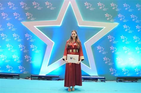 Hala Hamam On Linkedin Bestnewemployeeaward Grateful Success