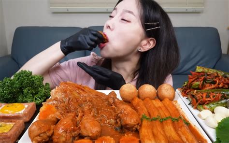 Ssoyoung 韩国吃播 胡萝卜炒鸡汤鸡腿芝士球火腿 国外美食精选视频 国外美食精选视频 哔哩哔哩视频