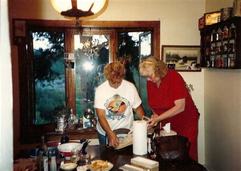 Photo Memories Of Nancy Lee Halverson March 7 1941 July 20 2004 Online Memorial Website