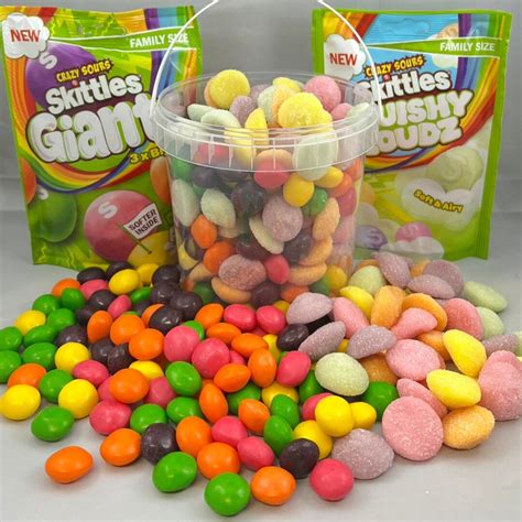 Skittles Sour Giants And Sour Cloudz Mix Flavour Skittles 930g Bucket Crazy Sours Reusable Tub
