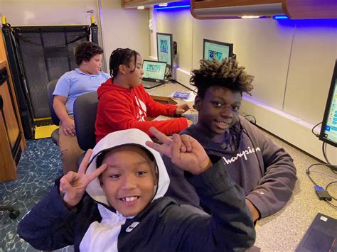 Stem Coding Lab Bridging The Digital Divide