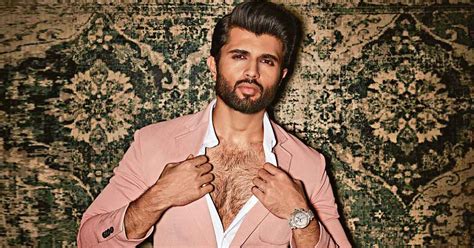 Vijay Deverakonda Serves Major Thirst Trap As He Flaunts His Chiselled