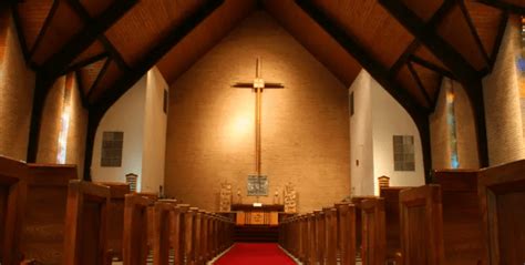 ព្រះរាជសារ ព្រះកុរណាជាអម្ចាស់ជីវិតលើត្បូង ជាទីសក្ការៈដ៏ខ្ពង់ខ្ពស់បំផុត ប្រទានជូនជនរួមជាតិ