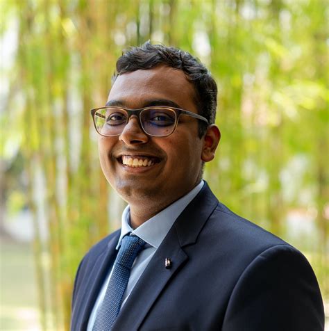 About Hari Krishna Vetharenian