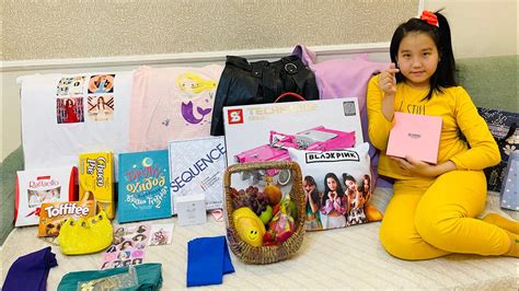 Birthday Present Unboxing 🎁 ~ Төрсөн өдрийн бэлэгнүүдээ хамтдаа задалцгаая 🎀 ~ Баярлалаа бүх