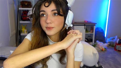 Bonnie Shows How Should Streamers Thank Their Subs Youtube