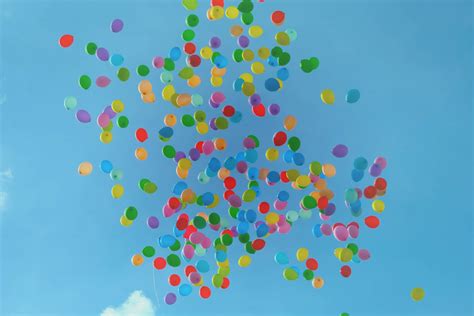 Balloon Wallpapers Wallpapers Com