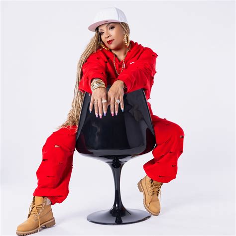 Simone I Smith Wishing You All A Happy New Year Filled With Gratitude And Style ️ Thank You