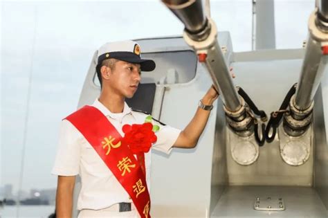 致敬军旅！战区各部队组织退伍仪式送老兵腾讯新闻