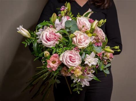 Amore – buy online or call 01372 466019