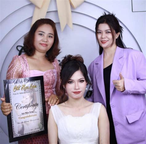 Dee Dee Burmese Vlog အခက်အခဲဆုံးအချိန်တွေက ကျွန်တော့် ဘဝရဲ့ အမှတ်တရ