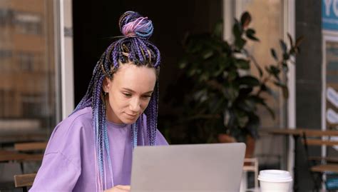 AI Gender Swap Filter Convert Male To Female Photo For Free