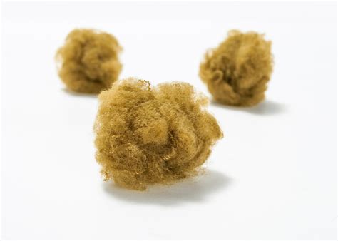 涤纶短纤的特点及用途什么是再生涤纶短纤 苏州金泉新材料股份有限公司