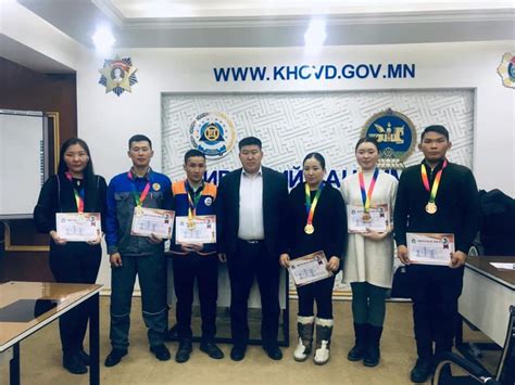 МОНГОЛ УЛСЫН ИХ ХУРЛЫН ДАРГА Г ЗАНДАНШАТАРЫН ИВЭЭЛ ДОР ШИНЭ ҮНДСЭН ХУУЛЬ БАТЛАГДСАН ӨДӨРТ