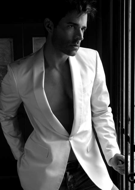 Zach Quest Artists And Models